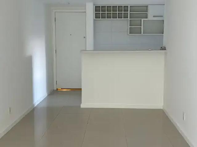 Apartamento para Venda em Rio de Janeiro/RJ Recreio dos Bandeirantes 2 Quartos