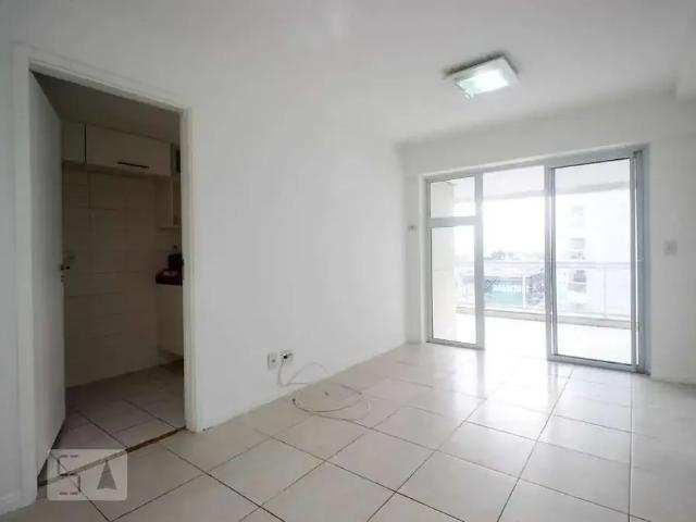 Apartamento para Venda em Rio de Janeiro/RJ Recreio dos Bandeirantes 2 Quartos