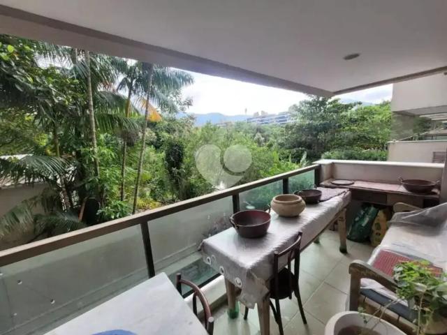 Apartamento para Venda em Rio de Janeiro/RJ Recreio dos Bandeirantes 2 Quartos