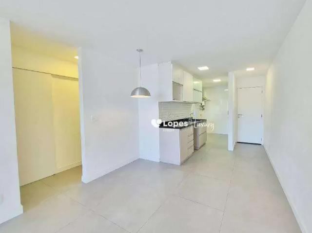 Apartamento para Venda em Rio de Janeiro/RJ Recreio dos Bandeirantes 3 Quartos