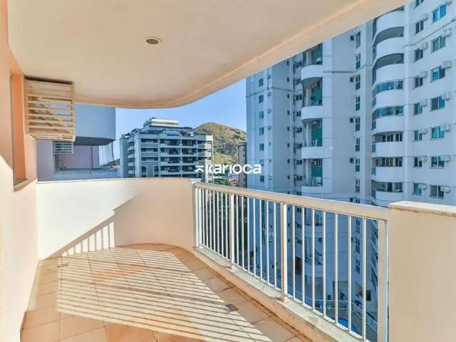 Apartamento para Venda em Rio de Janeiro/RJ Recreio dos Bandeirantes 3 Quartos