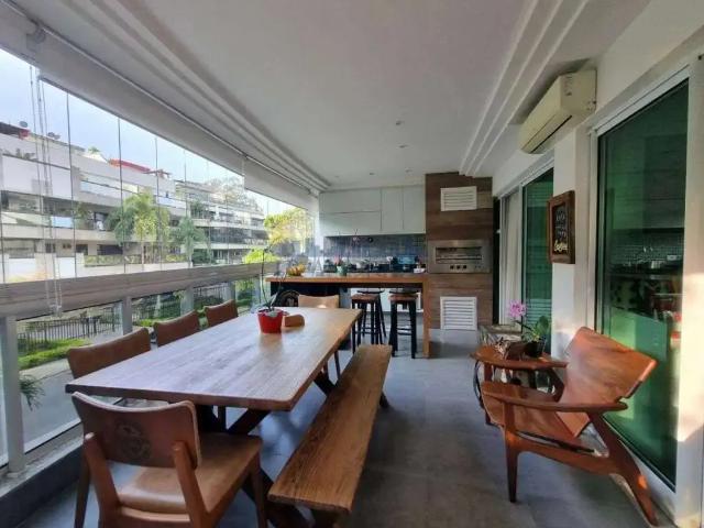Apartamento para Venda em Rio de Janeiro/RJ Recreio dos Bandeirantes 3 Quartos