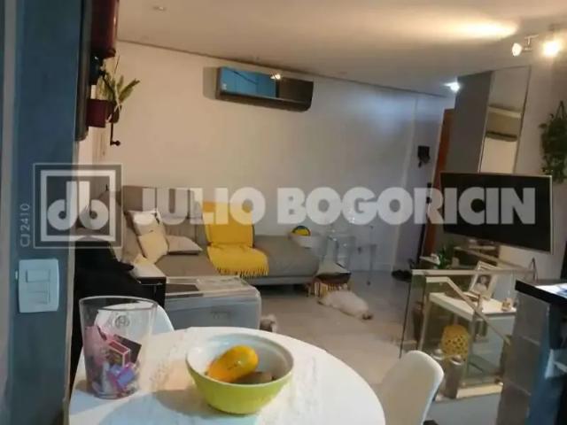 Apartamento para Venda em Rio de Janeiro/RJ Recreio dos Bandeirantes 3 Quartos
