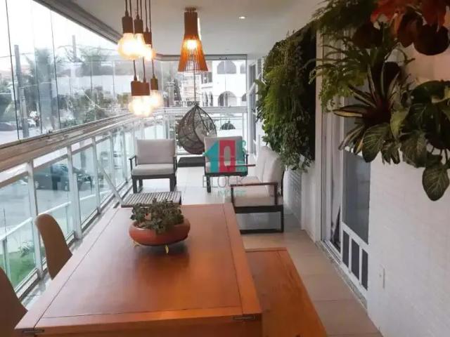 Apartamento para Venda em Rio de Janeiro/RJ Recreio dos Bandeirantes 3 Quartos