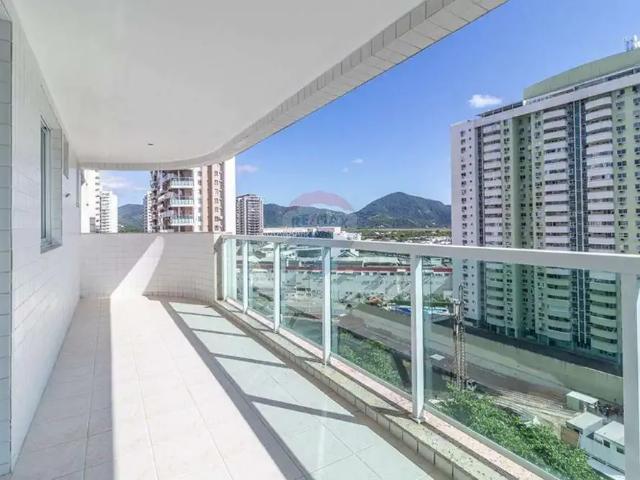 Apartamento para Venda em Rio de Janeiro/RJ Recreio dos Bandeirantes 3 Quartos
