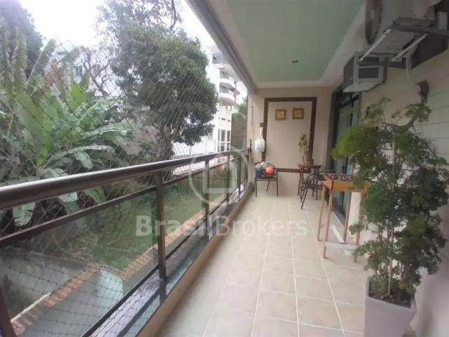 Apartamento para Venda em Rio de Janeiro/RJ Ribeira 3 Quartos