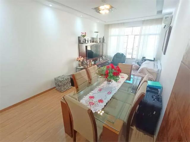 Apartamento para Venda em Rio de Janeiro/RJ Rio Comprido 2 Quartos