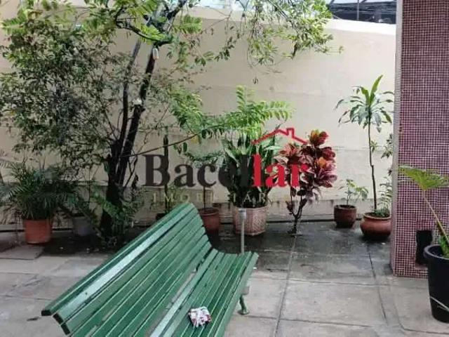 Apartamento para Venda em Rio de Janeiro/RJ Rio Comprido 2 Quartos