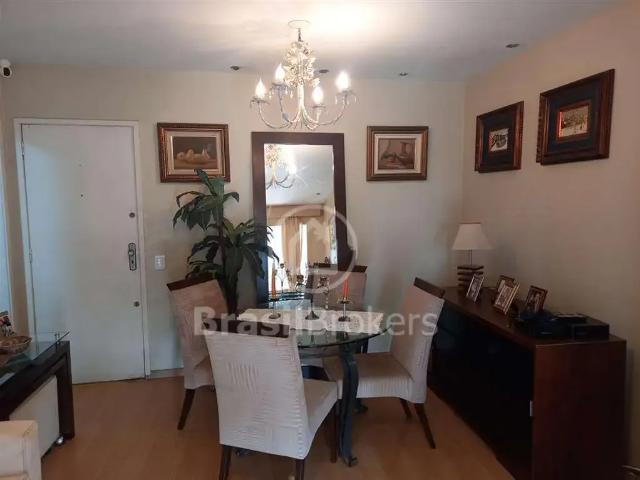 Apartamento para Venda em Rio de Janeiro/RJ Rio Comprido 2 Quartos