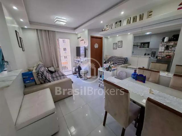 Apartamento para Venda em Rio de Janeiro/RJ Todos os Santos 2 Quartos