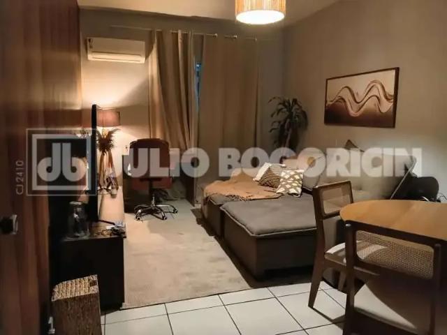Apartamento para Venda em Rio de Janeiro/RJ Tauá 2 Quartos