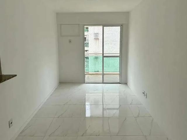 Apartamento para Venda em Rio de Janeiro/RJ Taquara 3 Quartos