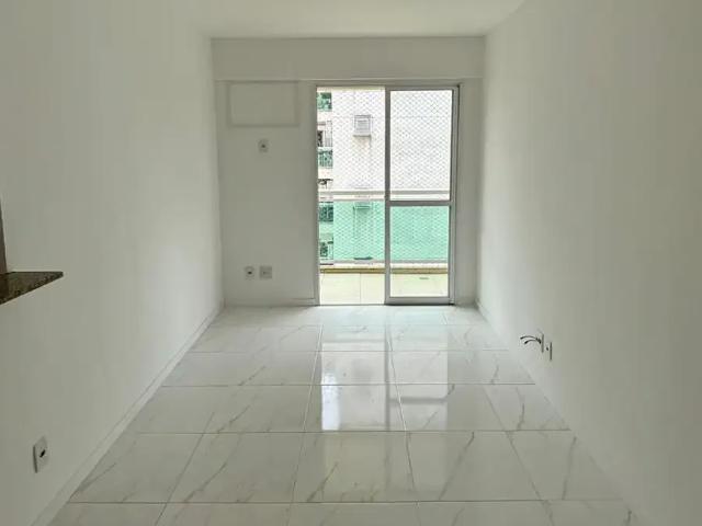 Apartamento para Venda em Rio de Janeiro/RJ Taquara 3 Quartos