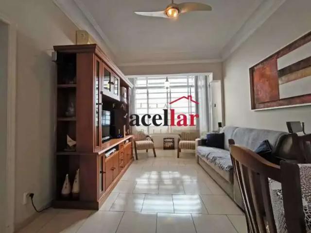 Apartamento para Venda em Rio de Janeiro/RJ Tijuca 2 Quartos