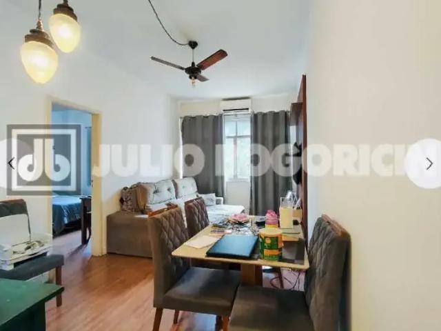 Apartamento para Venda em Rio de Janeiro/RJ Tijuca 2 Quartos