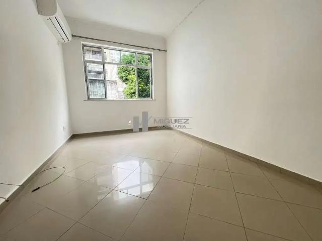 Apartamento para Venda em Rio de Janeiro/RJ Tijuca 2 Quartos