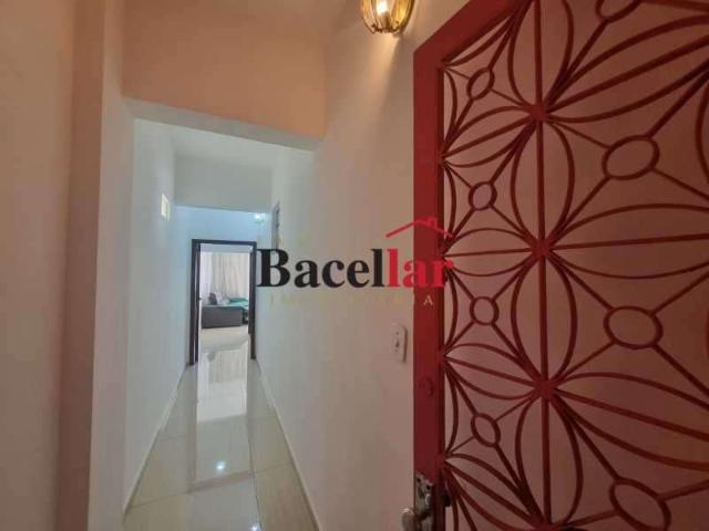 Apartamento para Venda em Rio de Janeiro/RJ Tijuca 2 Quartos
