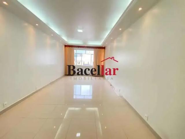 Apartamento para Venda em Rio de Janeiro/RJ Tijuca 3 Quartos