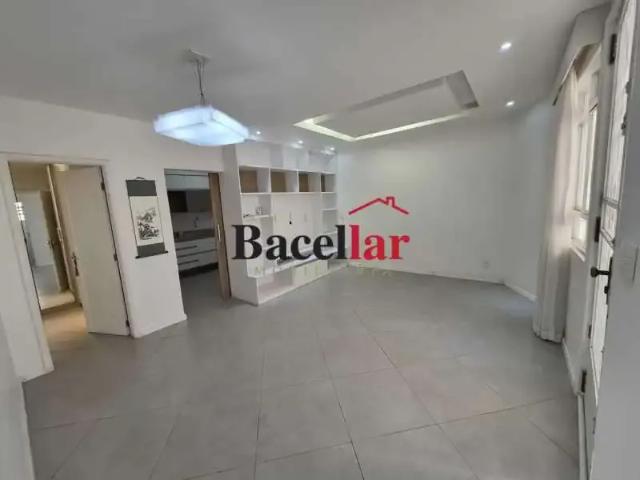 Apartamento para Venda em Rio de Janeiro/RJ Tijuca 3 Quartos