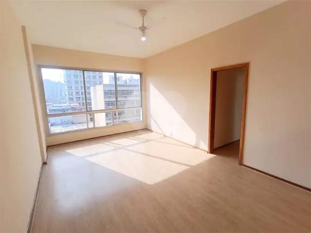 Apartamento para Venda em Rio de Janeiro/RJ Tijuca 3 Quartos
