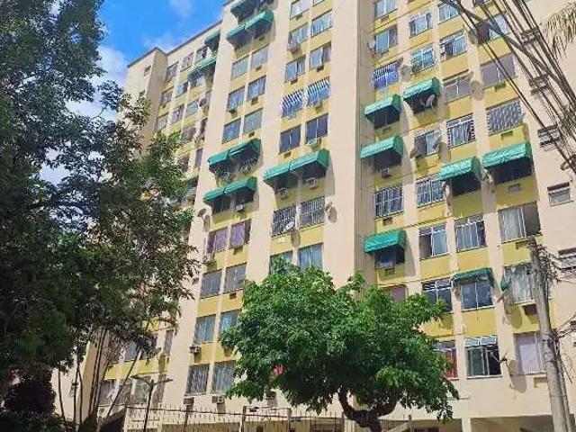Apartamento para Venda em Rio de Janeiro/RJ Turiaçu 2 Quartos
