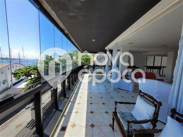 Apartamento para Venda em Rio de Janeiro/RJ Urca 4 Quartos