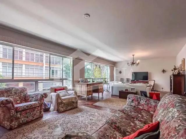 Apartamento para Venda em Rio de Janeiro/RJ Urca 4 Quartos