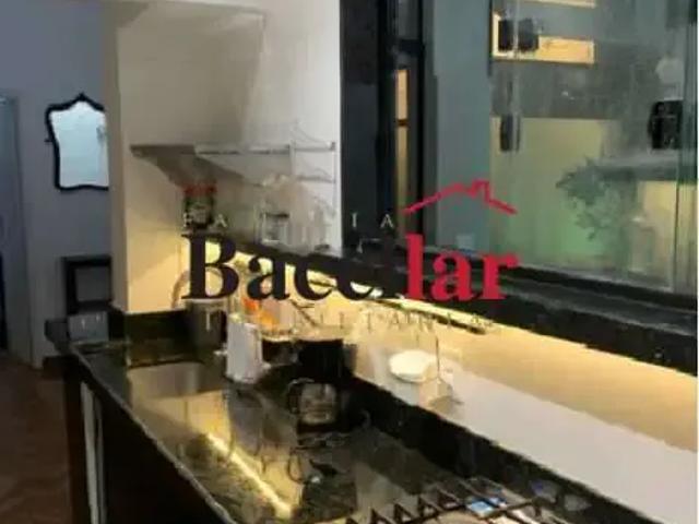 Apartamento para Venda em Rio de Janeiro/RJ Urca 2 Quartos