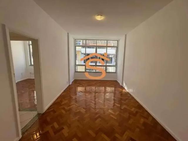 Apartamento para Venda em Rio de Janeiro/RJ Urca 2 Quartos