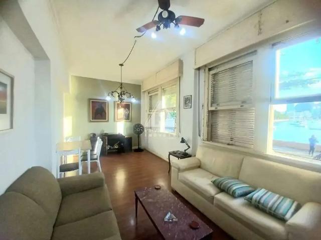 Apartamento para Venda em Rio de Janeiro/RJ Urca 2 Quartos