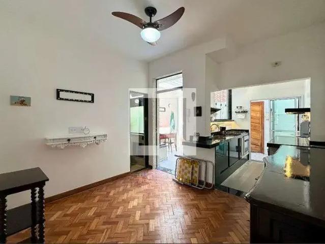 Apartamento para Venda em Rio de Janeiro/RJ Urca 2 Quartos