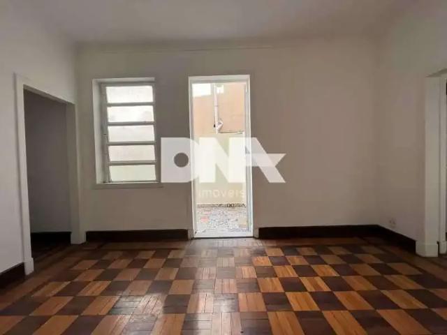 Apartamento para Venda em Rio de Janeiro/RJ Urca 3 Quartos