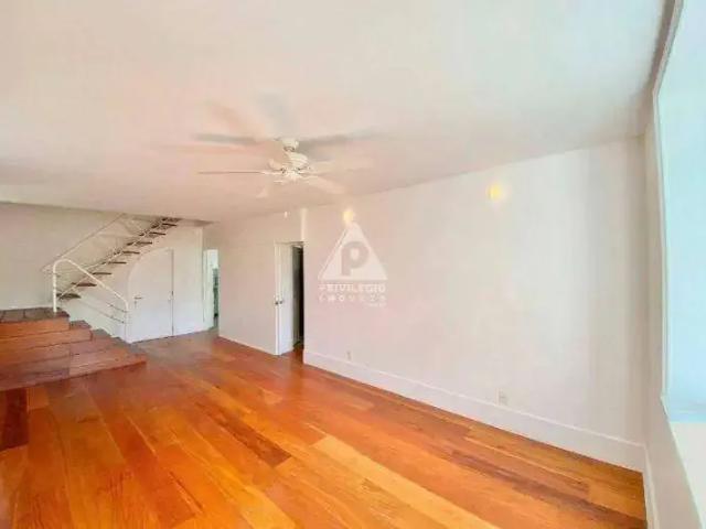 Apartamento para Venda em Rio de Janeiro/RJ Urca 3 Quartos