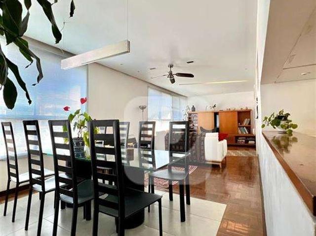 Apartamento para Venda em Rio de Janeiro/RJ Urca 3 Quartos