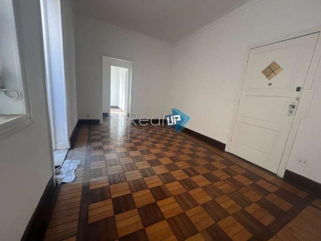Apartamento para Venda em Rio de Janeiro/RJ Urca 3 Quartos