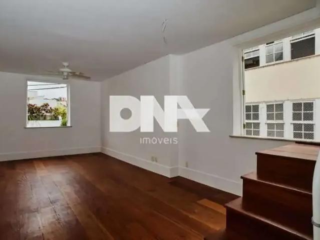 Apartamento para Venda em Rio de Janeiro/RJ Urca 3 Quartos