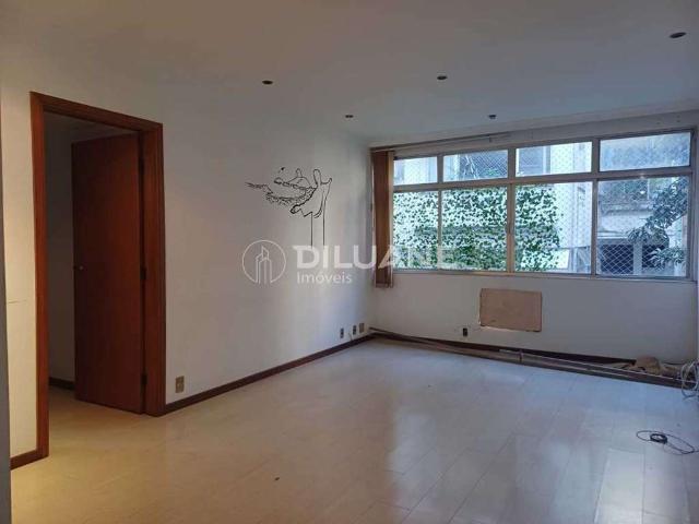 Apartamento para Venda em Rio de Janeiro/RJ Urca 3 Quartos