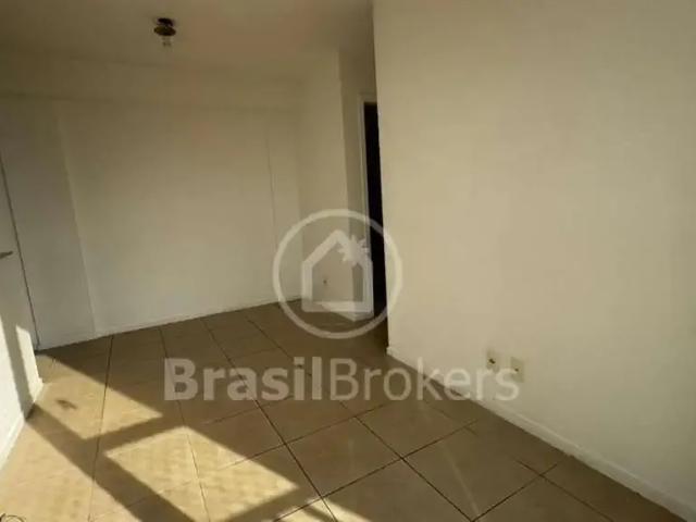 Apartamento para Venda em Rio de Janeiro/RJ Vicente de Carvalho 2 Quartos