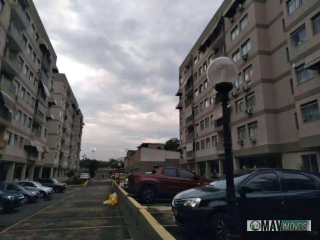 Apartamento para Venda em Rio de Janeiro/RJ Vila Valqueire 3 Quartos