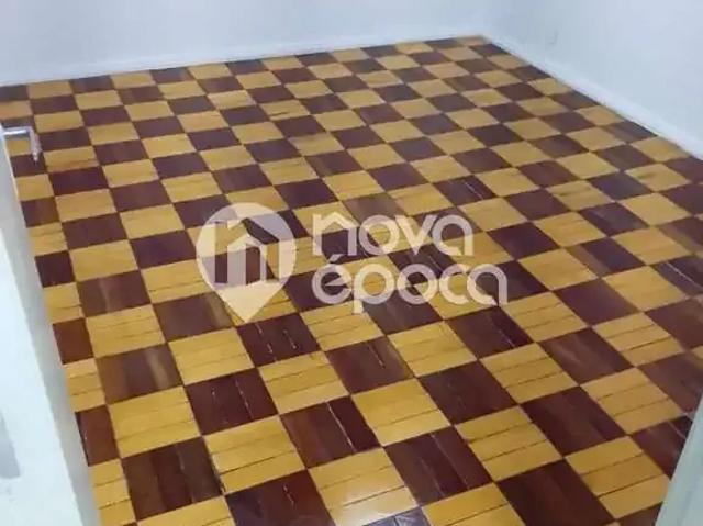 Apartamento para Venda em Rio de Janeiro/RJ Vila Valqueire 2 Quartos