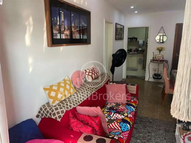 Apartamento para Venda em Rio de Janeiro/RJ Vila da Penha 2 Quartos