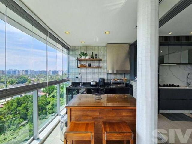 Apartamento para venda em Riviera de 189.00m² com 4 Quartos, 3 Suites e 2 Garagens