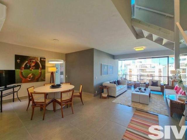 Apartamento para venda em Riviera de 300.00m² com 4 Quartos, 2 Suites e 2 Garagens