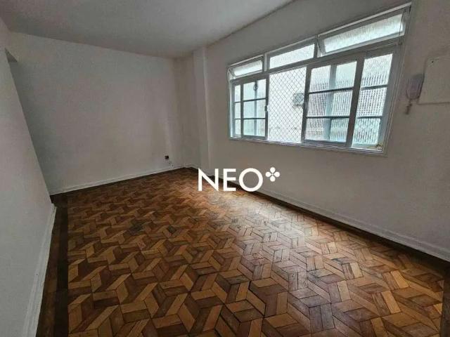 Apartamento para Venda em São Vicente/SP Centro 2 Quartos