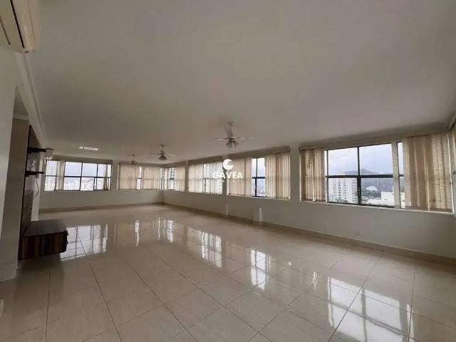 Apartamento para Venda em São Vicente/SP Itararé 4 Quartos