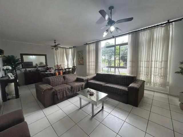 Apartamento para Venda em São Vicente/SP Itararé 4 Quartos