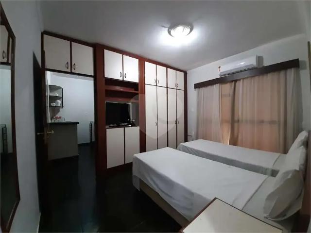 Apartamento para Venda em São Vicente/SP Itararé 1 Quartos