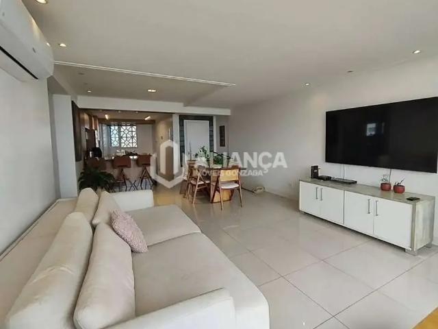 Apartamento para Venda em São Vicente/SP Itararé 3 Quartos