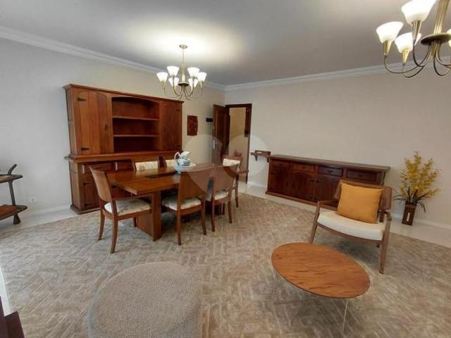 Apartamento para venda em São Caetano Do Sul de 157.00m² com 4 Quartos, 1 Suite e 3 Garagens