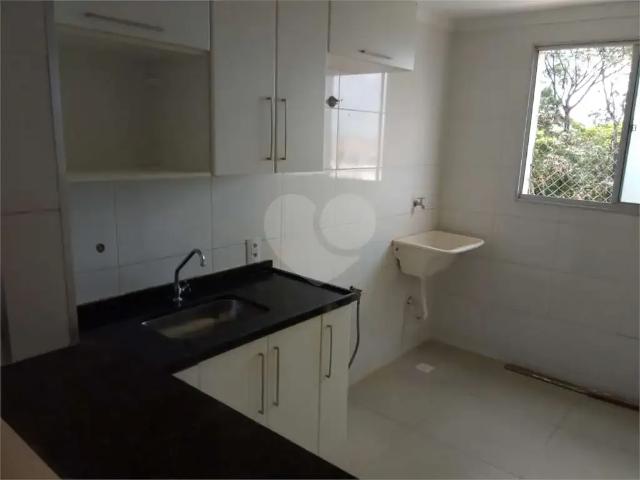 Apartamento para Venda em São Carlos/SP Vila Izabel 2 Quartos